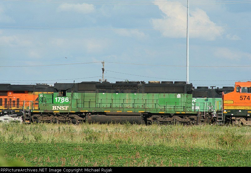 BNSF 1786